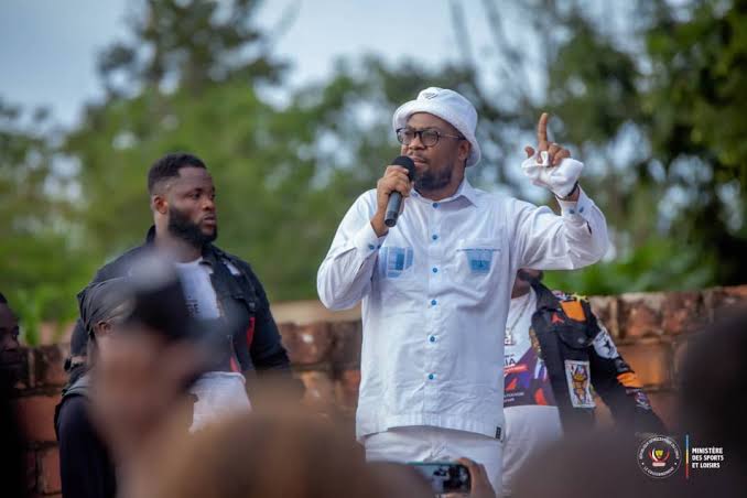 RDC : Serge Shembo Khonde s'est rendu à Sakania pour une bonne cause en ...